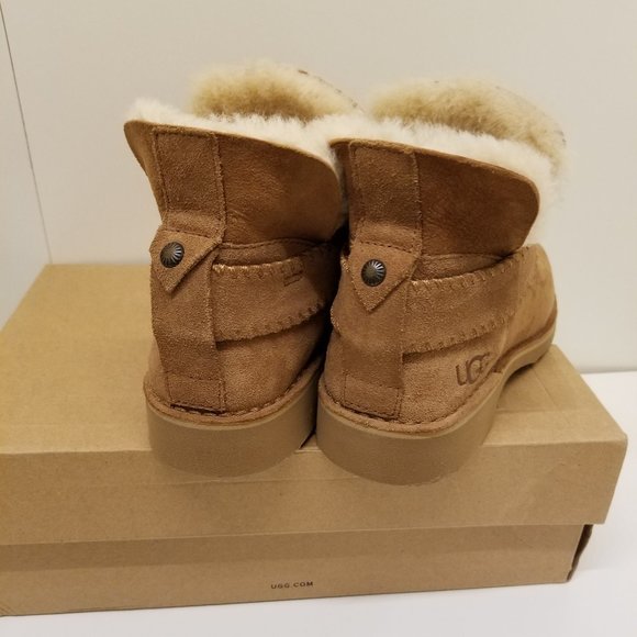 UGG | Shoes | Ugg Womens Mckay Ankle Booties 65 | Poshmark